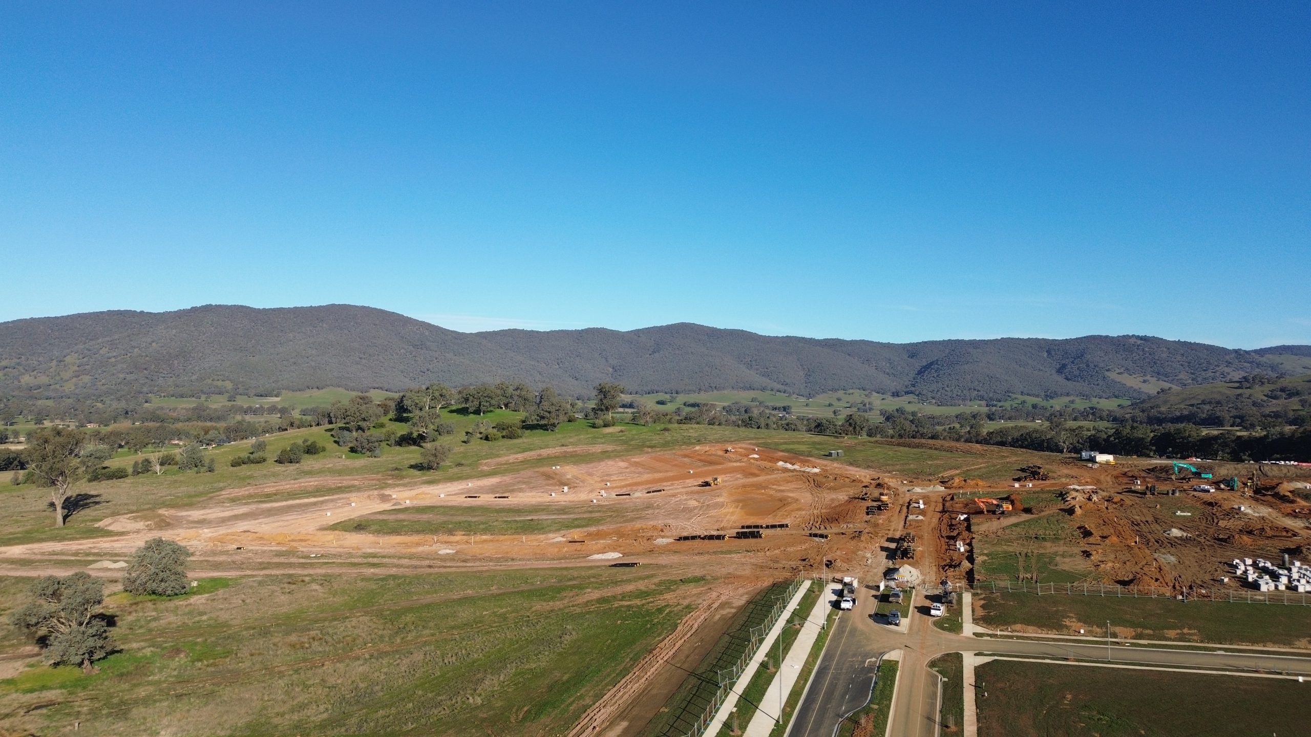 Leneva Valley Estate - Apex Land