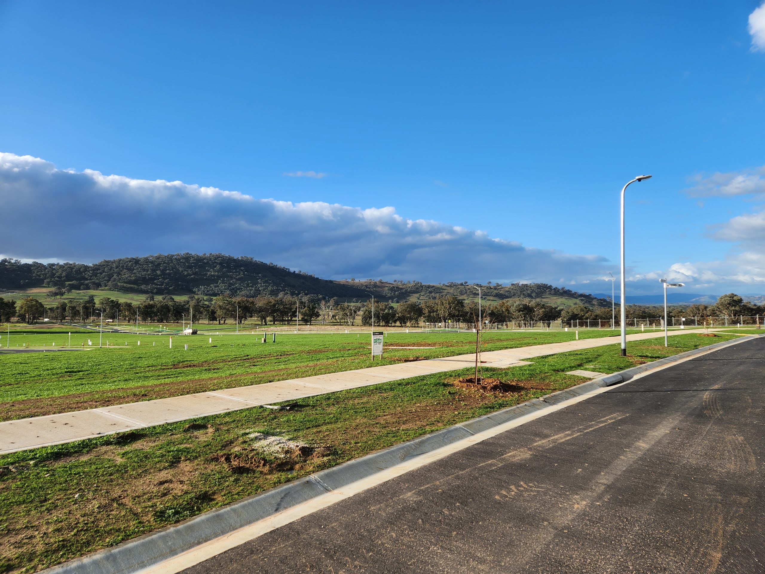 Leneva Valley Estate - Apex Land