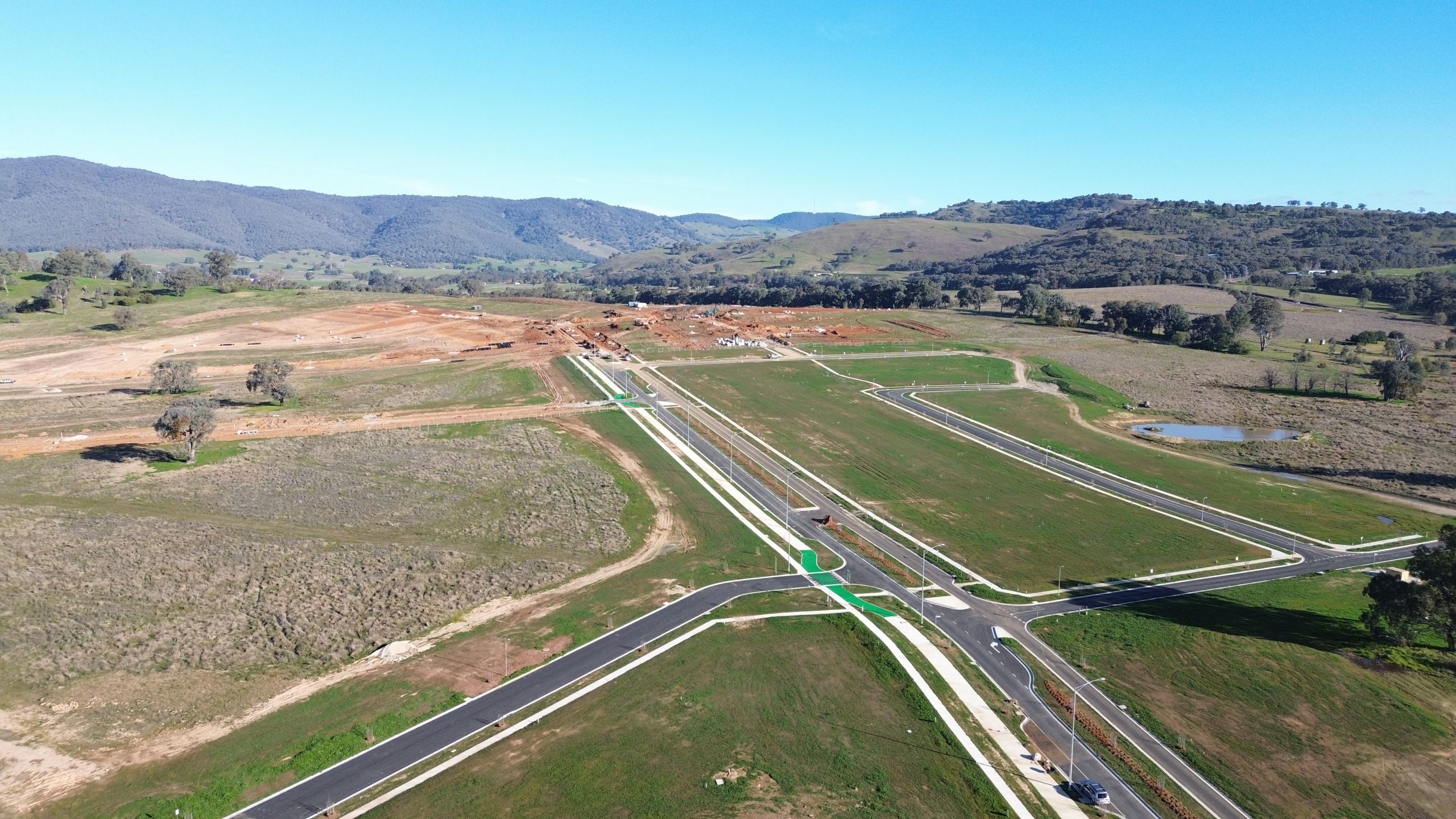 Leneva Valley Estate - Apex Land