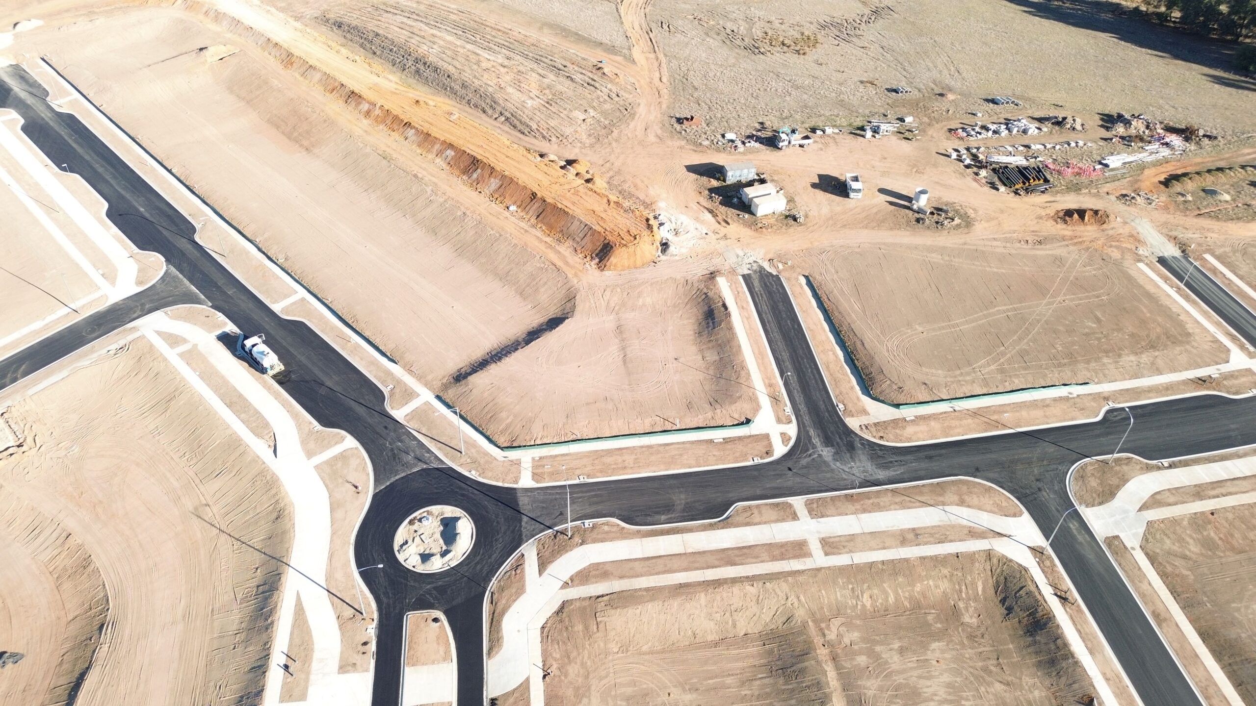 Leneva Valley Estate - Apex Land