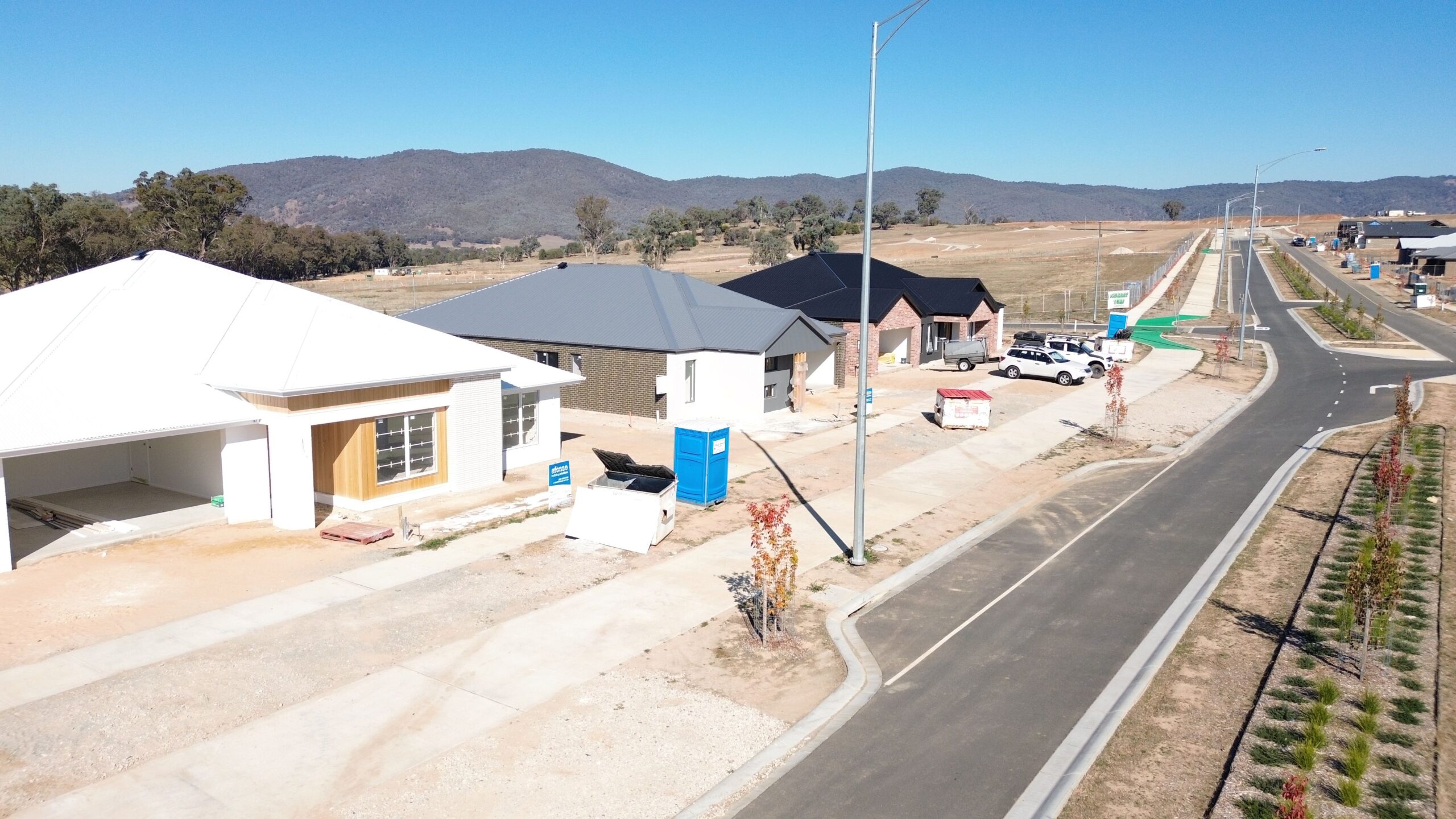 Leneva Valley Estate - Apex Land